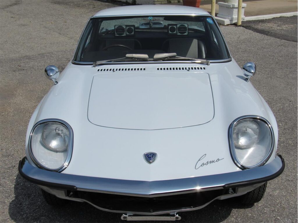 Cosmo Sport 110S: Mazda Gem of the Day | MazdaMotoring