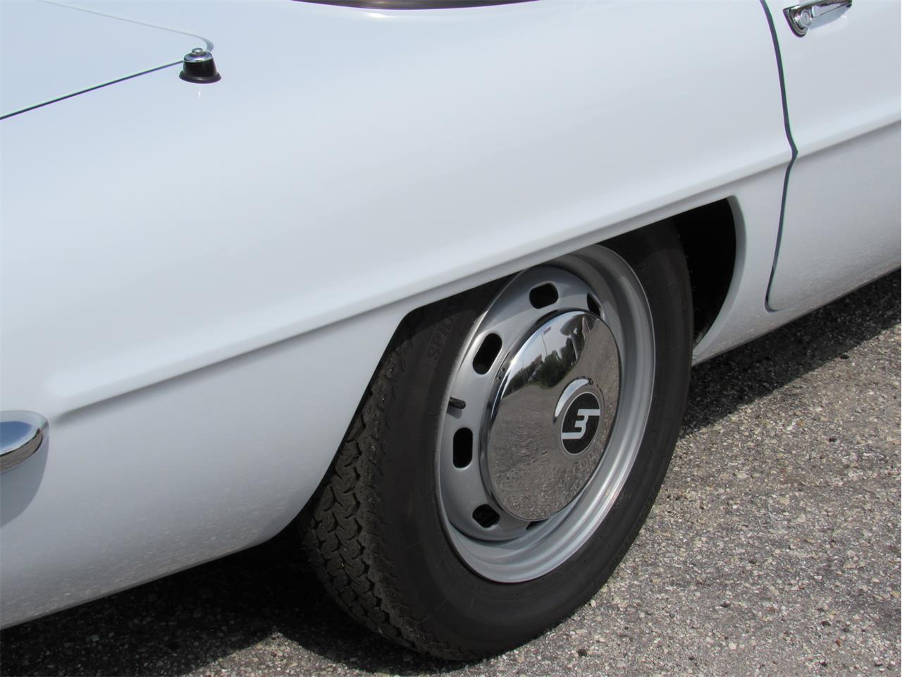 Cosmo Sport 110S: Mazda Gem of the Day | MazdaMotoring