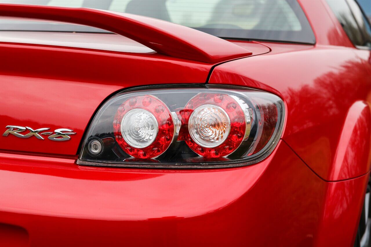 Mazda RX-8 R3: Mazda Gem of the Day | MazdaMotoring